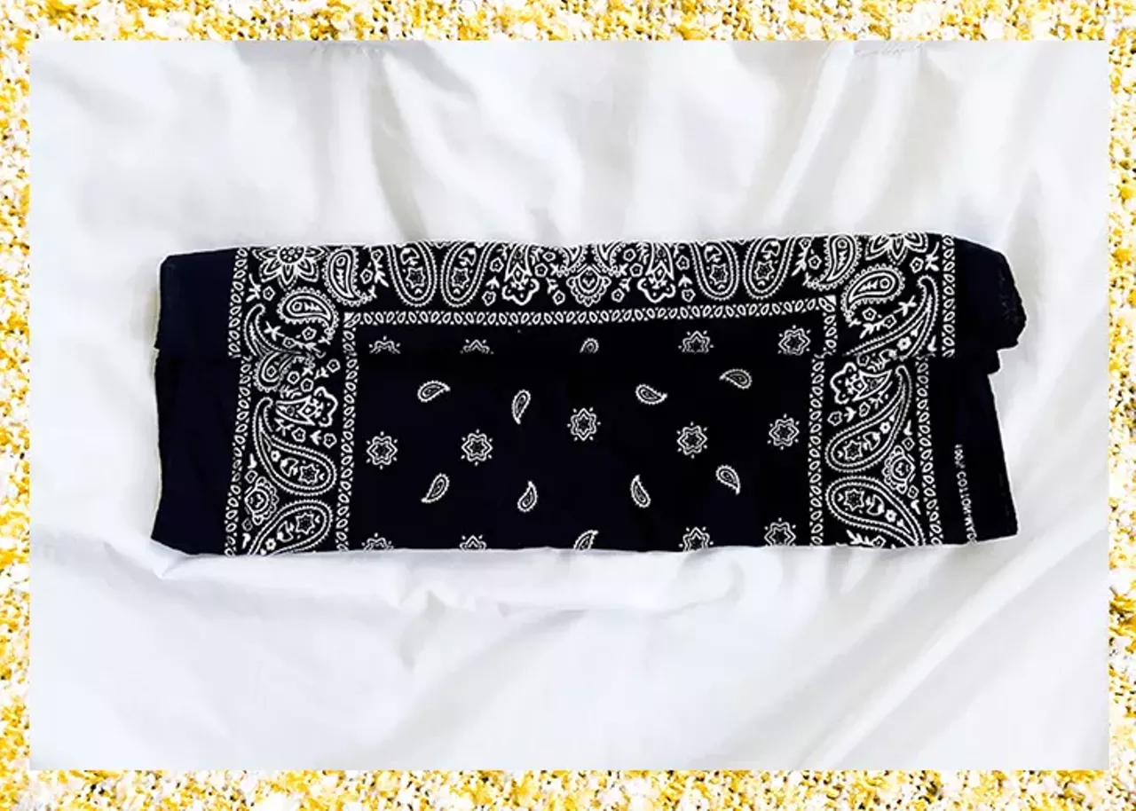 A Step-by-Step Guide for Making a Simple No-Sew DIY Face Mask | San ...