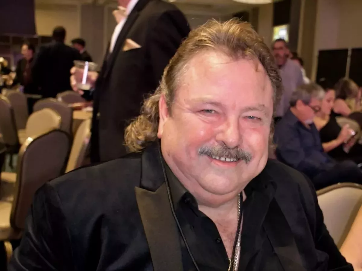 Another San Antonio awards show to honor convicted sex offender Joe ...