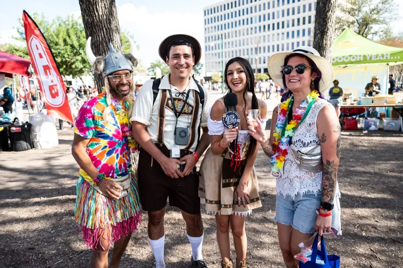 Everyone we saw having fun at the 2022 San Antonio Beer Festival | San ...