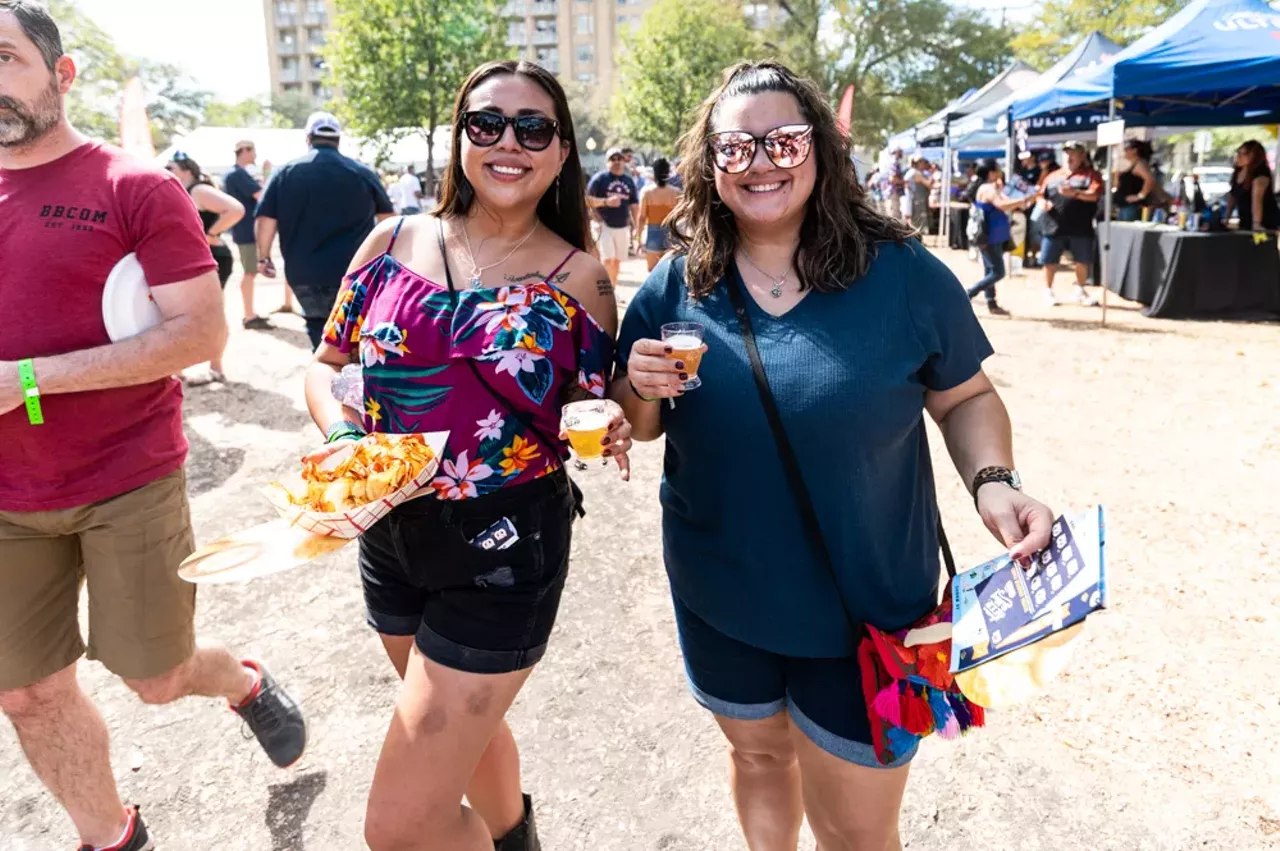 Everyone we saw having fun at the 2022 San Antonio Beer Festival | San ...