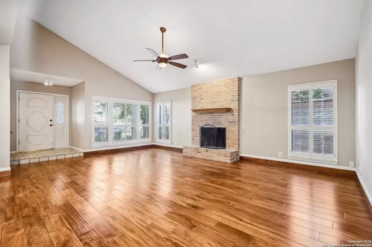 This San Antonio 1970s time capsule home for sale has a covered atrium ...