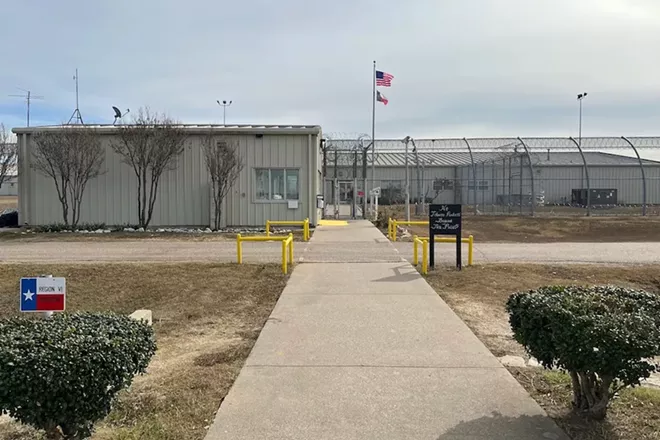 An inside look at Taser use in Texas prison | San Antonio | San Antonio ...