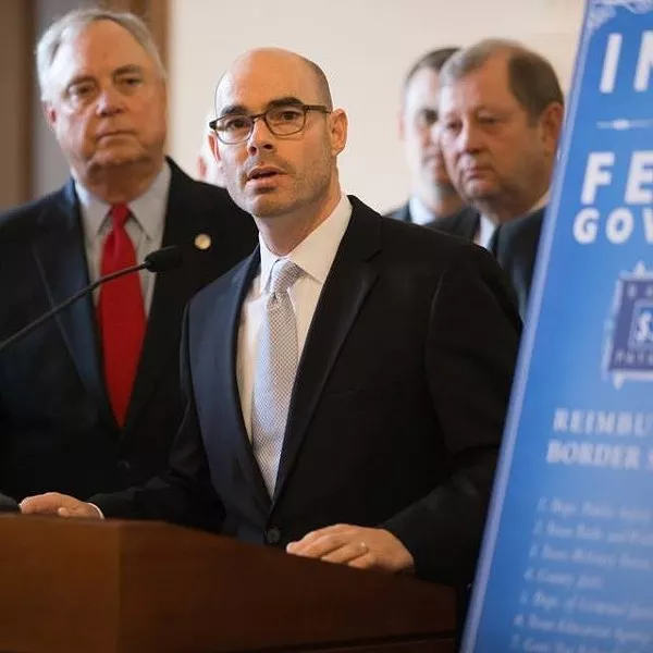 Texas House Speaker Dennis Bonnen tests positive for coronavirus | San ...