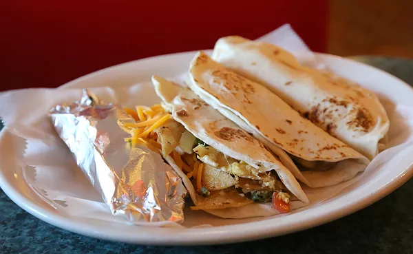 Isela's Tacos on the West Side Has Near-Perfect Tortillas | San Antonio ...