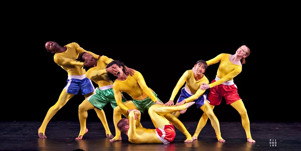 Modern dance company Pilobolus brings Re-Creation tour to San Antonio's ...