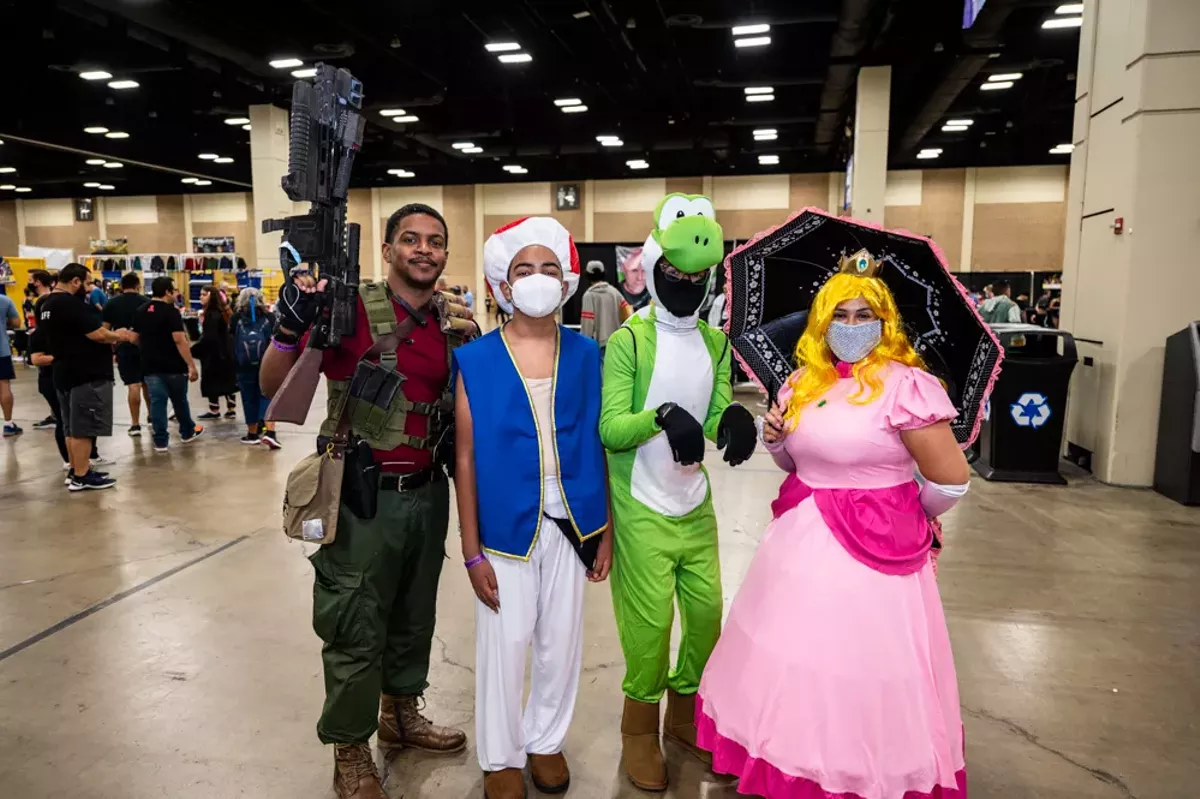 All the cosplayers — and everyone else — we saw at Big Texas Comicon in ...
