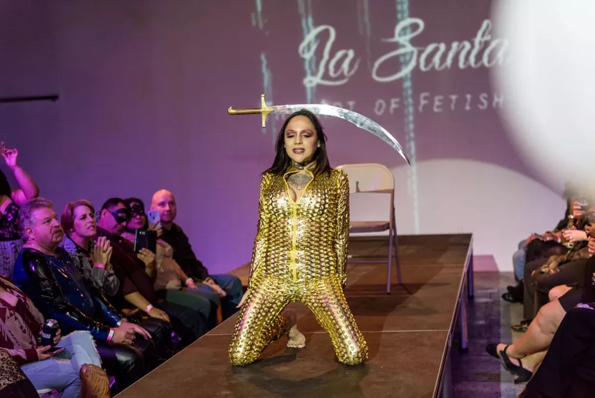 Very NSFW Moments from the Second Annual Art of Fetish & Fashion Show ...